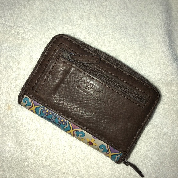 Fossil | Bags | Leather Mini Wallet | Poshmark